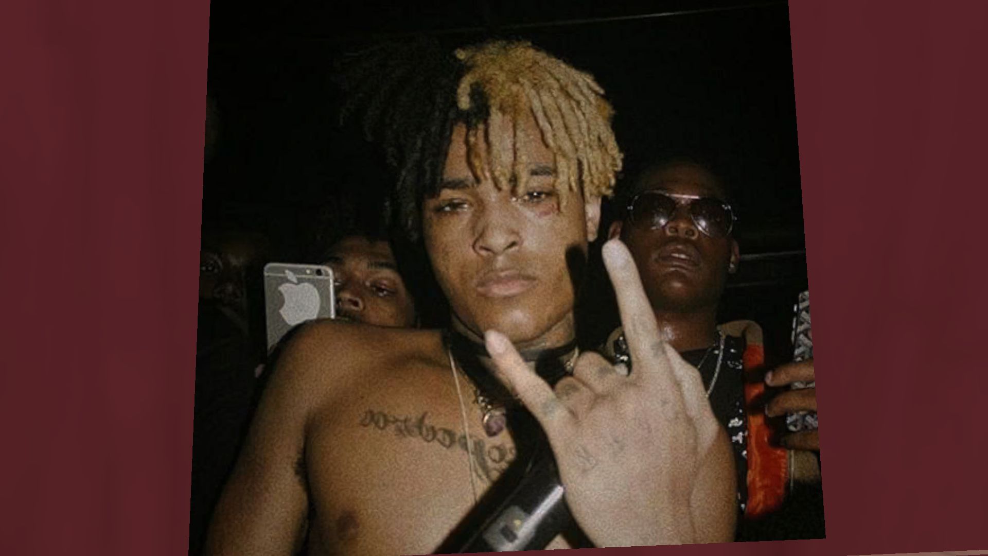 Toti !! @Totifruitii's Rooms