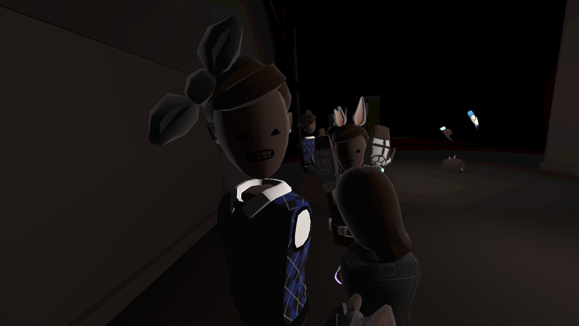 ^ @2in-