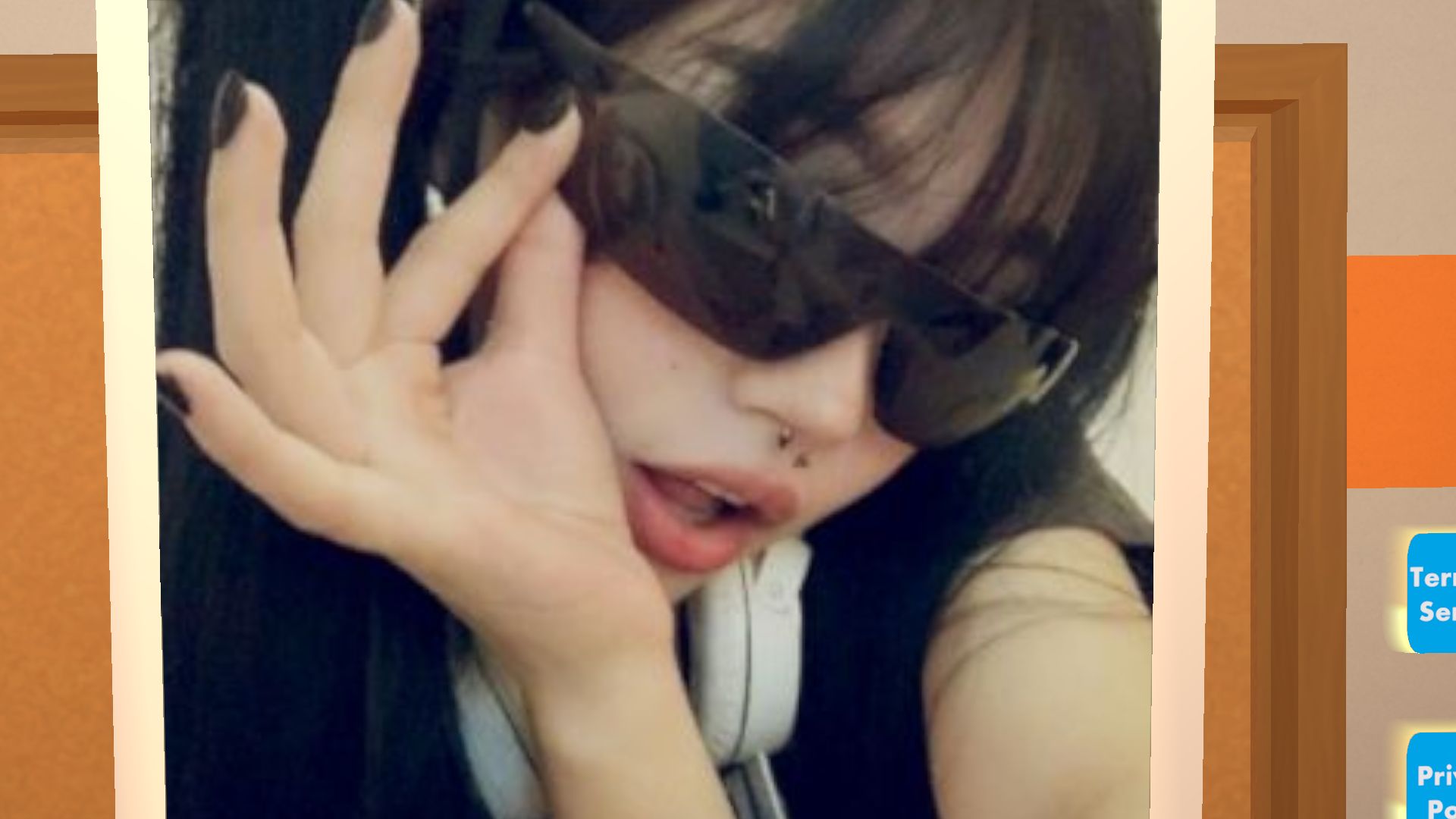 Skittles @Virtual_.Saint