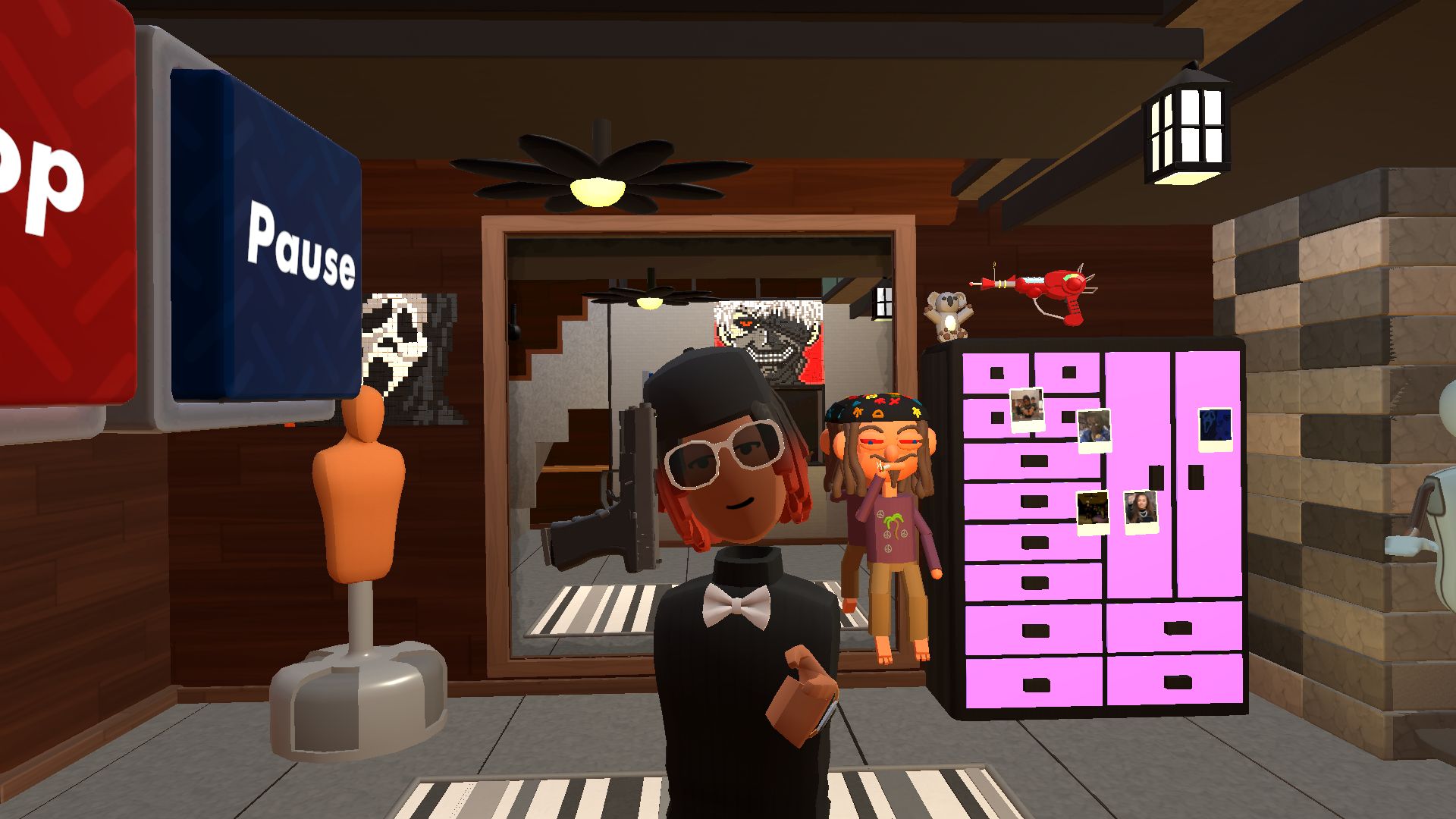 tay tay @FineCoyote6705's Rooms